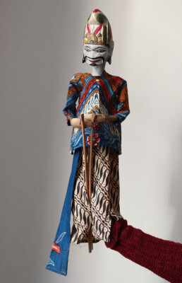 Pacific Islands & Oceania - Puppet Java