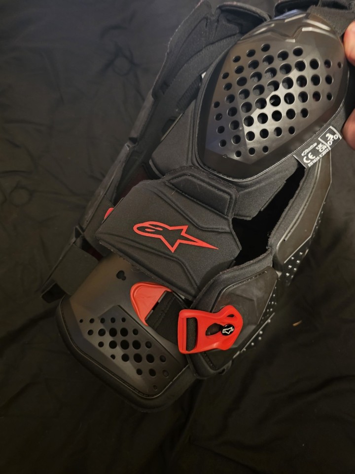 Alpinestars A-10 V2 Full Chest Protector MD-LG | eBay