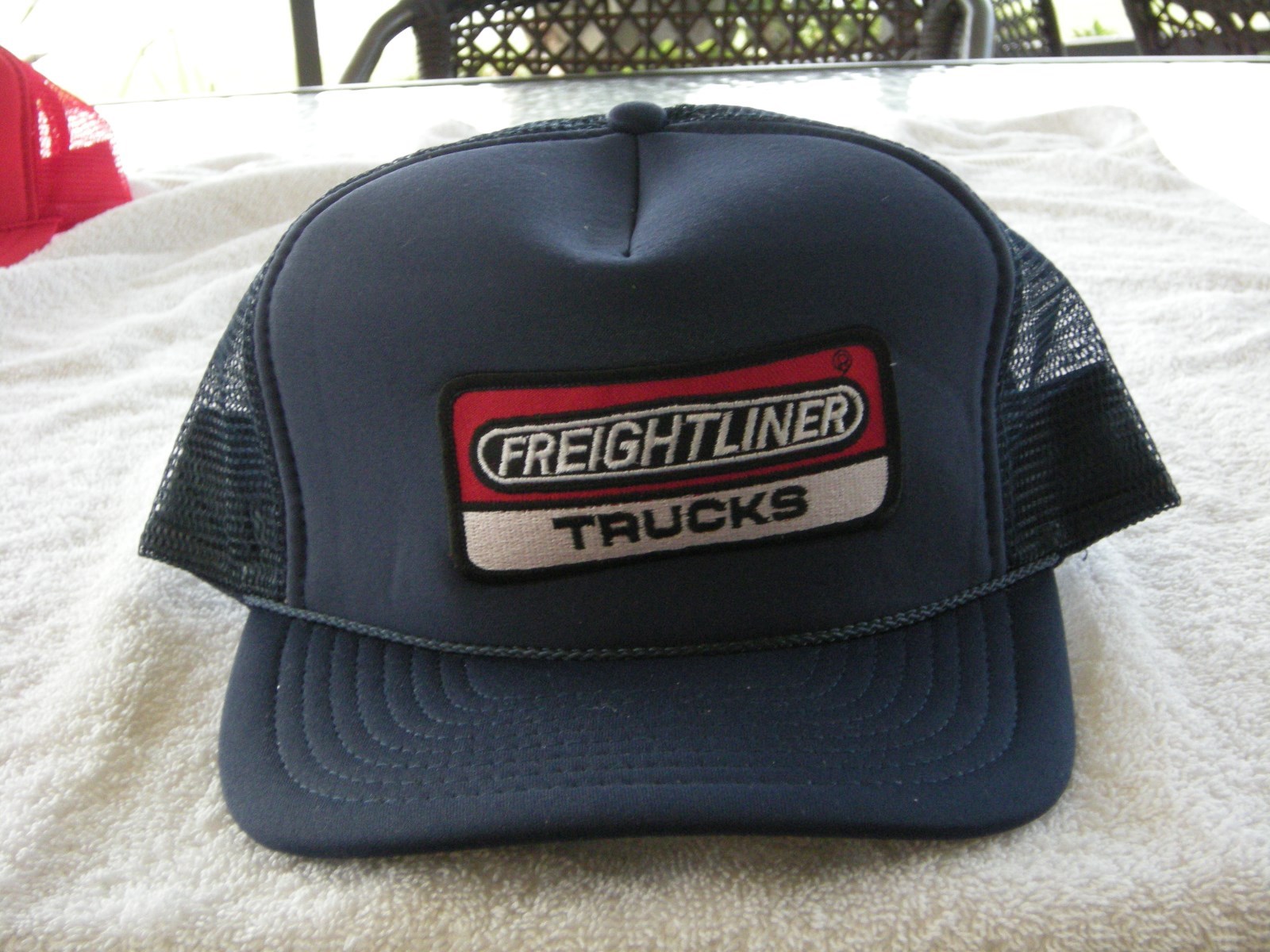 FREIGHTLINER TRUCKERS HAT WITH EMBROIDERY PATCH ADJUSTABLE SIZING NAVY ...