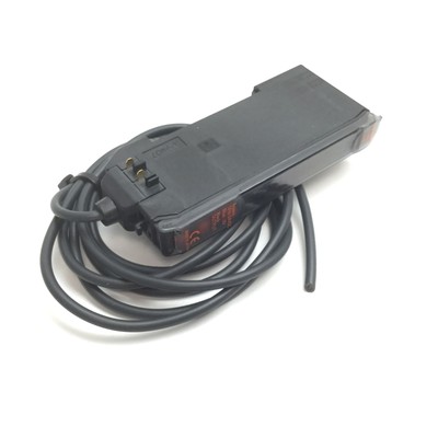 Omron E3X-DA6-S Digital Fiber Optic Sensor Photoelectric Switch, NPN ...