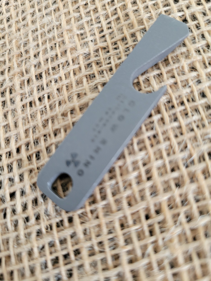 Glow Rhino Titanium Mini Pry Bar With Flat Head Screwdriver And Bottle ...