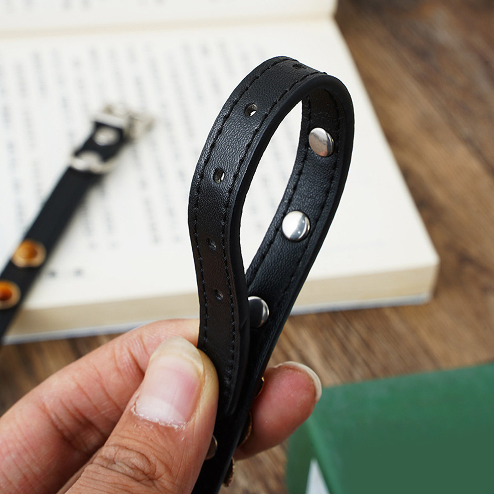 Pet Neck Strap with Traction Ring Dress Up 360 Degrees Fit Dog Collar ...