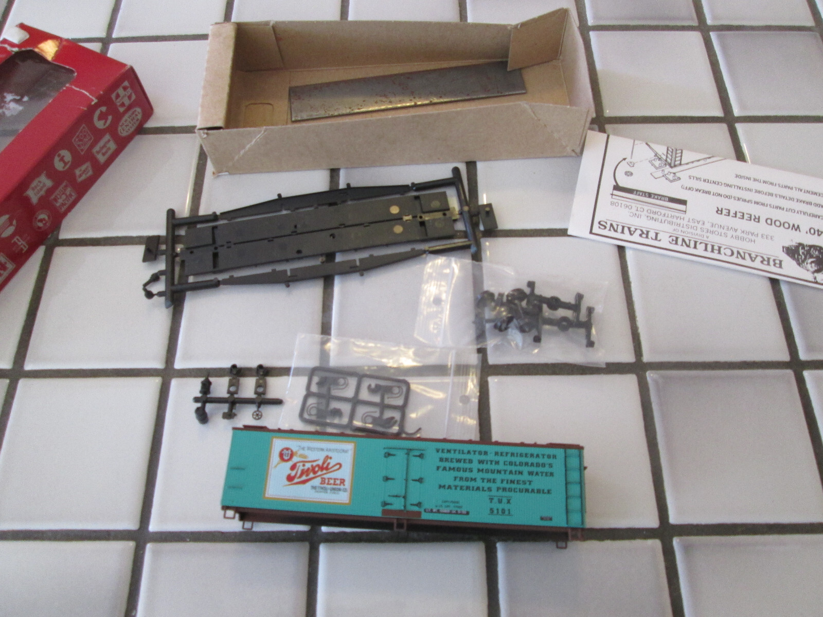 BRANCHLINE TRAINS TIVOLI BEER 40 foot reefer car HO scale | eBay