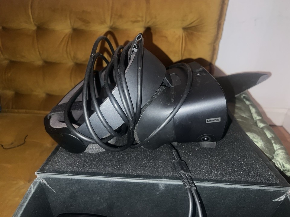 Oculus Rift S VR Headset Black PC & Console with Controllers and Cables ...