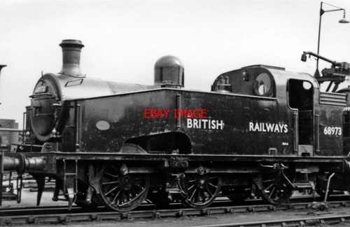 PHOTO LNER CLASS J50 0-6-0T 68973 1949 AT DONCASTER LOCO DEPOT | eBay