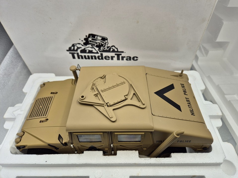 HUMMER AM GENERAL HUMVEE MILITARY DESERT STORM IN BATTLE SAND 1/18 ...