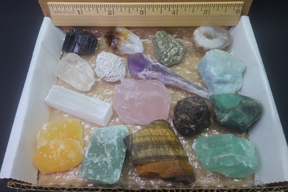Gemstone Collection Starter Set 16 Piece Mixed Gems Crystals Mineral ...