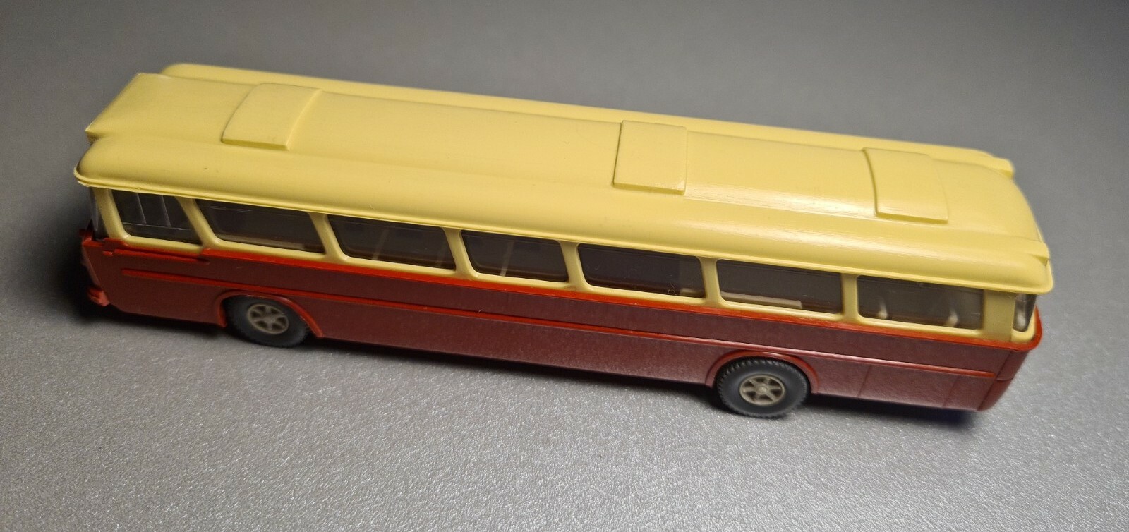 Wiking 1:87 / H0 #721 Trambus Büssing Senator rot-braun / beige ohne ...