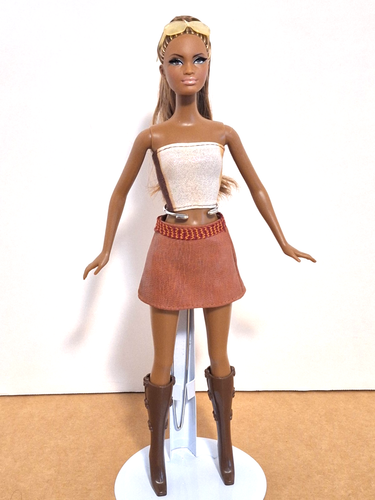 BEAUTIFUL DRESSED AA BARBIE-ROOTED EYELASHES-KILLER BOOTS-COLLECTOR ...