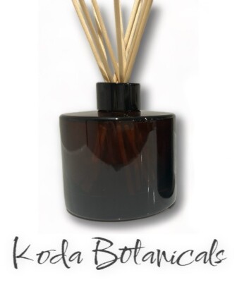 Short Round REED DIFFUSER GLASSWARE Amber Glass w/ Black Lid 200ml ...