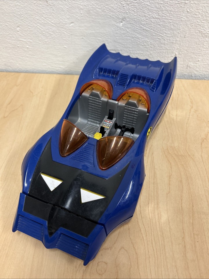 Vintage 1984 Kenner Batmobile DC Super Powers Car Figure Vehicle Works ...