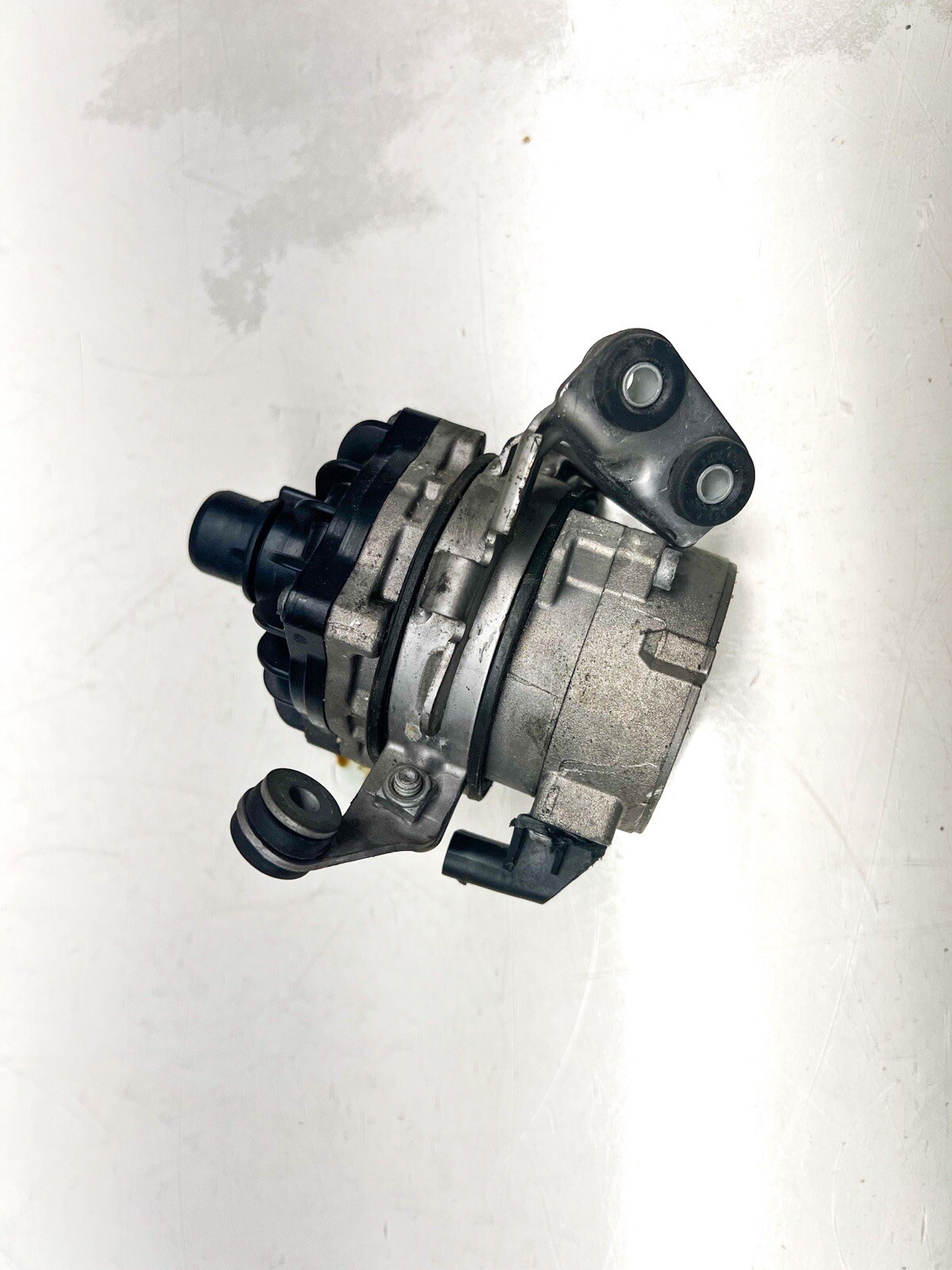 12-16+OEM+BMW+F22+F30+F34+F32+Auxiliary+Electric+Water+Pump+Engine+N55 ...