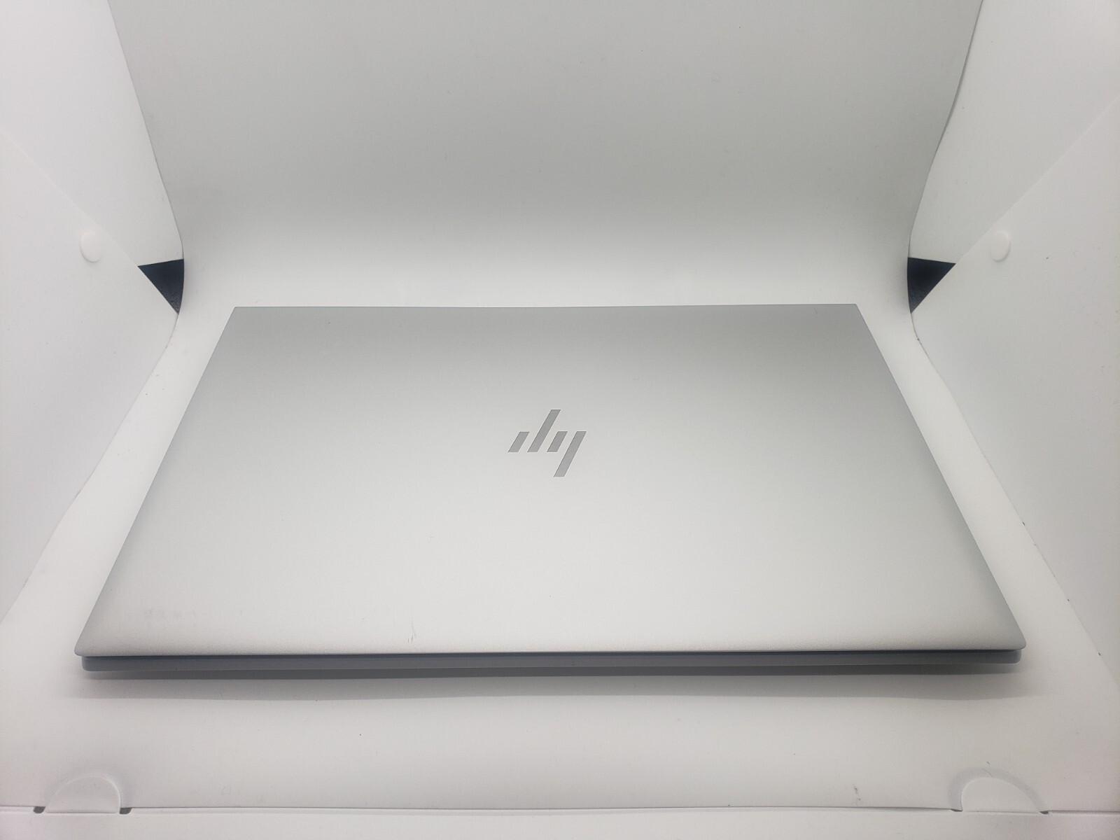 HP ELITEBOOK 840 G8 | i7-1185G7 | 8GB RAM | TESTED | LIGHT SCRAPES ...