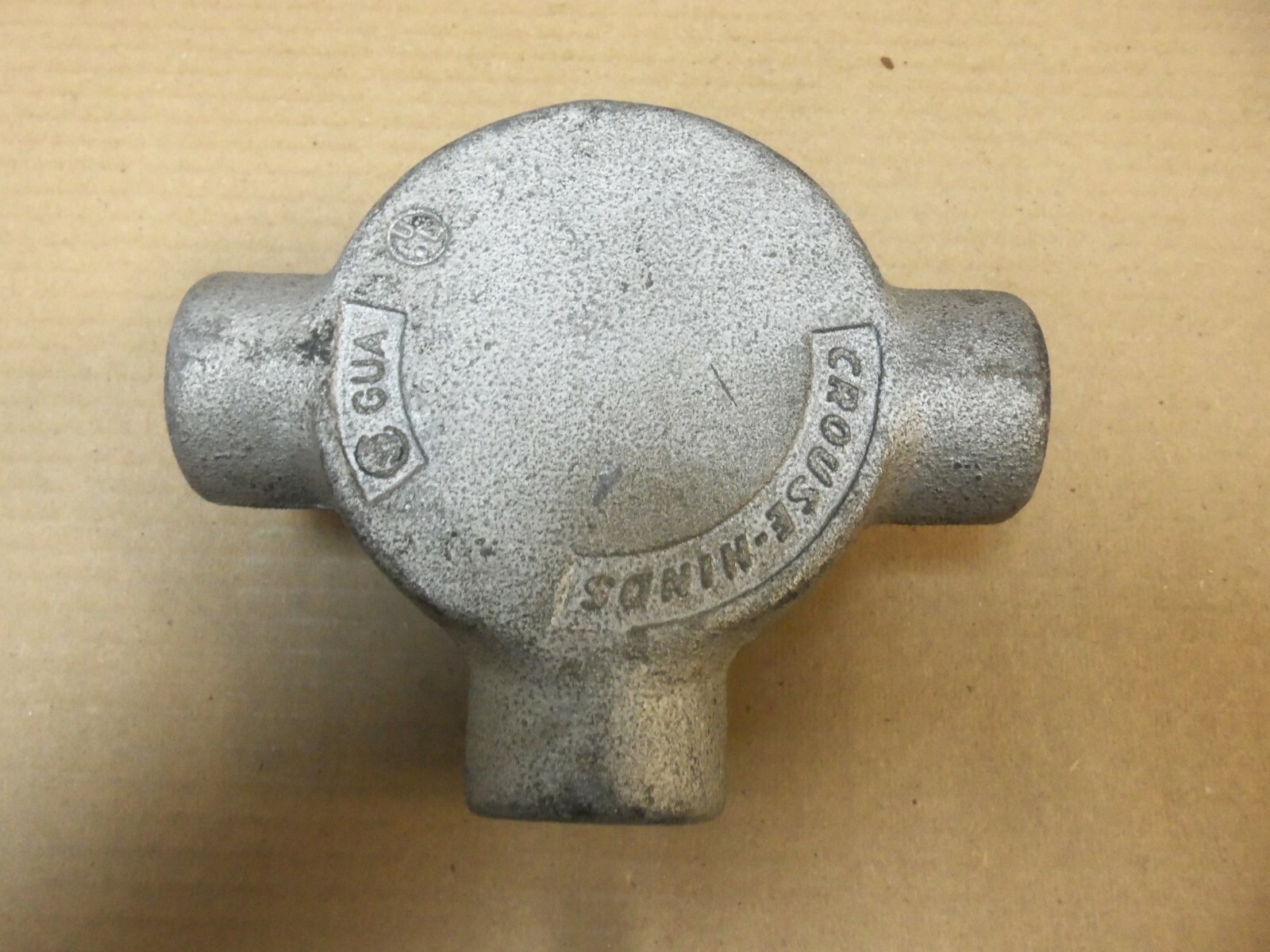 CROUSE HINDS TYPE GU 3 WAY EXPLOSION PROOF OUTLET BOX FOR HAZARDOUS ...