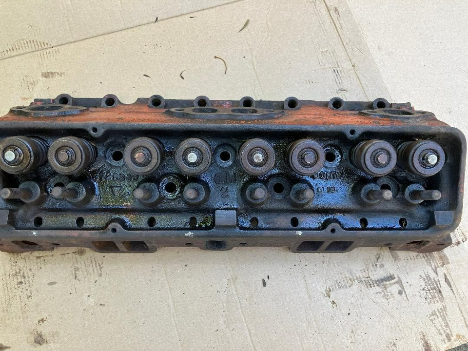 CHEVY 3725306 Small Block V8 Heads - '56-265ci 58cc Chambers | eBay