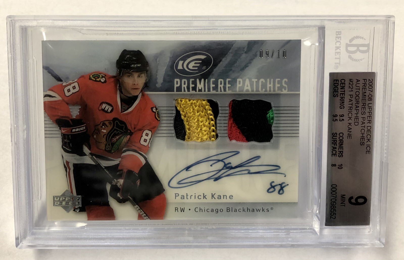 Patrick Kane Autographed Memorabilia | Signed Photo, Jersey ...
