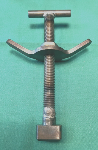 Heavy duty Manhole Cover Lifting keys M14 Gatic key set (SWL 5466kg as ...