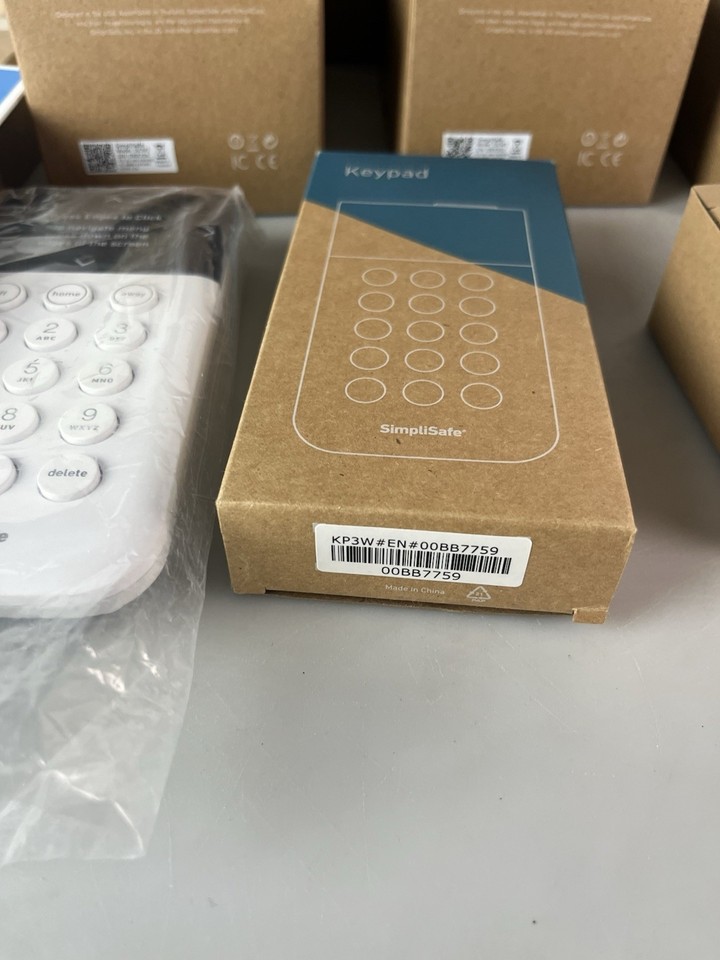 NEW Simplisafe Wireless Home Security System | eBay