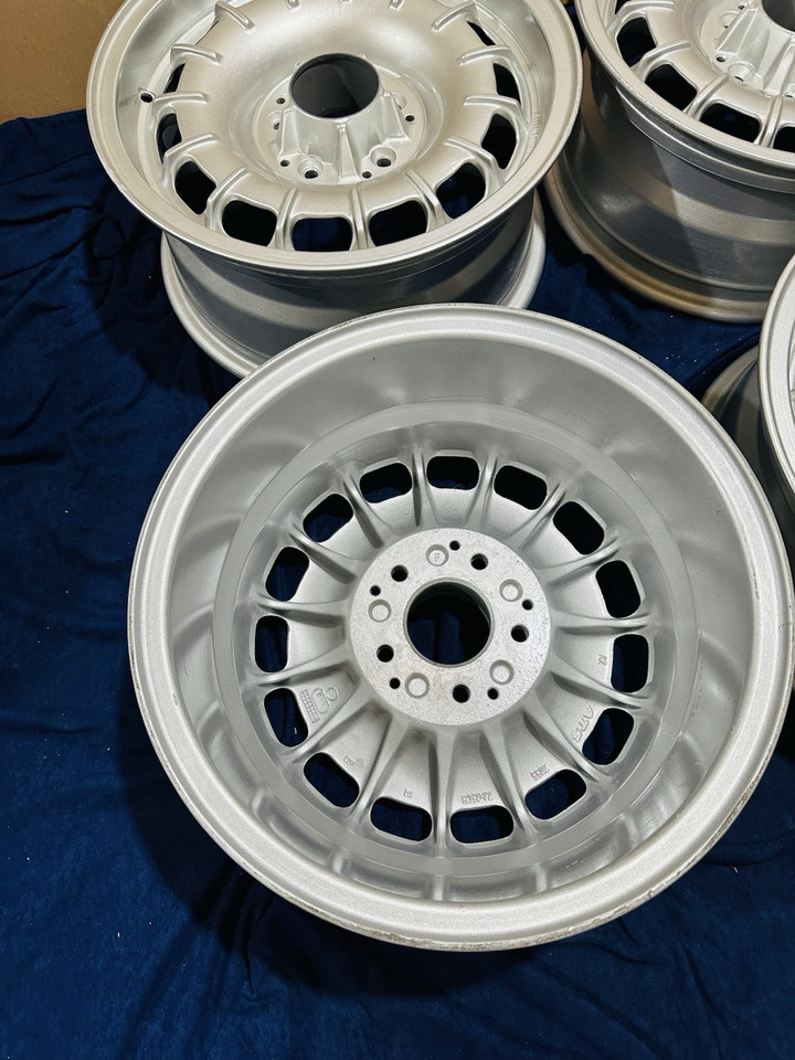 15'' Bundt Wheels set for Mercedes R107 W114 W115 W116 W123 W126 ...