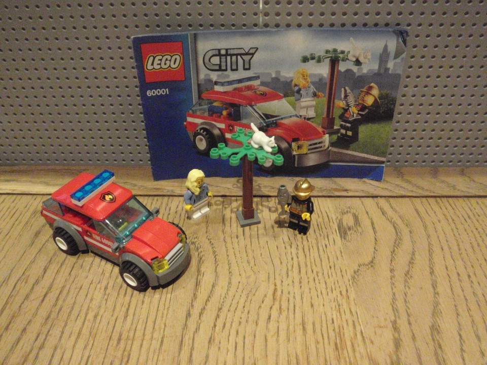 Lego City 60001 Fire Chief Car (100% Complete) Car | eBay UK