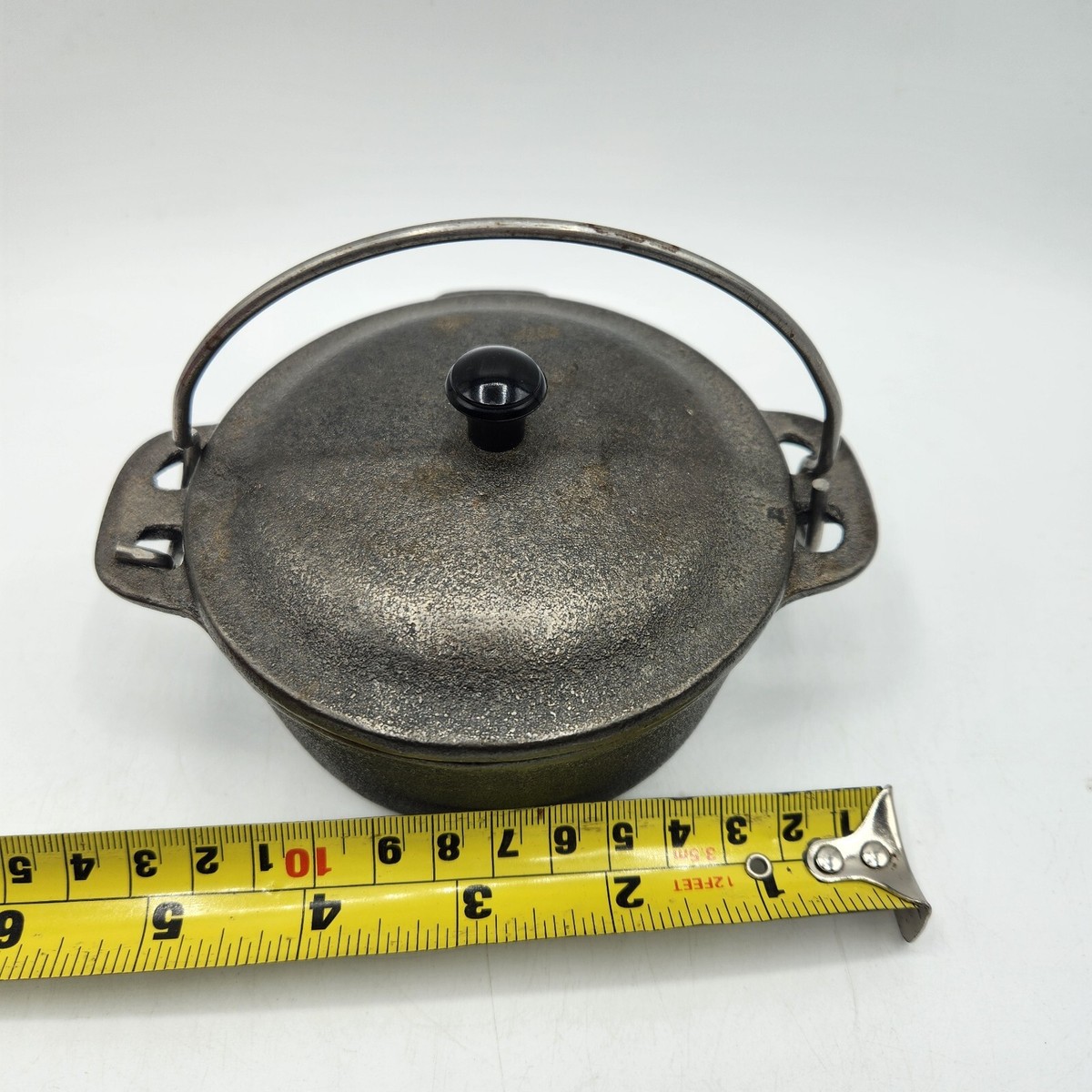 Wagner's 1891 Original Miniature Dutch Oven 100 Anniversary Wagner's 1891 Original Miniature Dutch Oven 100 Anniversary