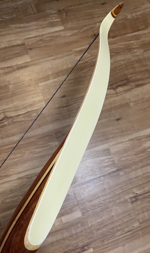 Mint Shakespeare Supreme X16 Recurve Bow 40lb Draw Right Hand 62 ...