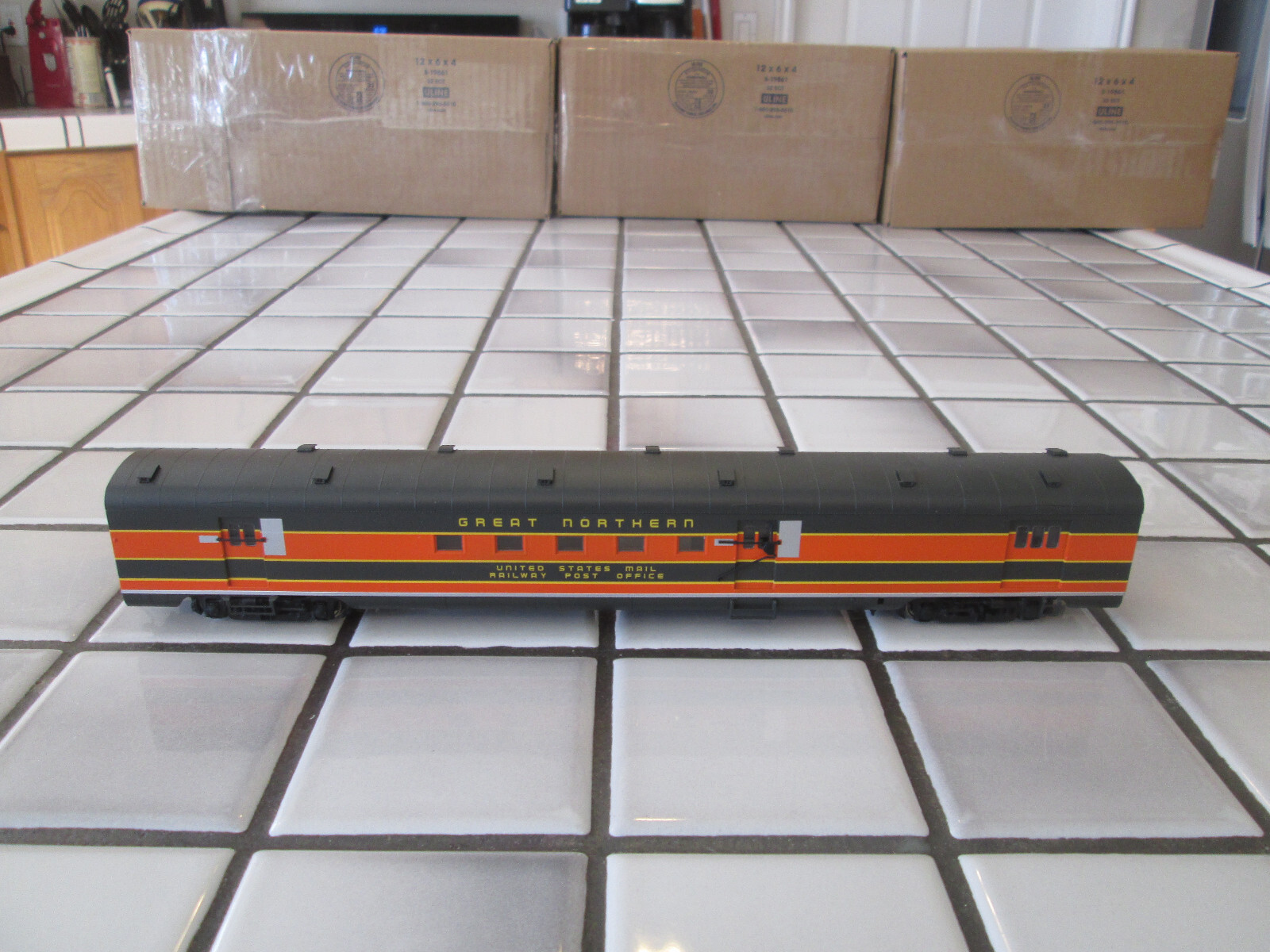 GREAT NORTHERN PASSENGER CAR HO SCALE | eBay