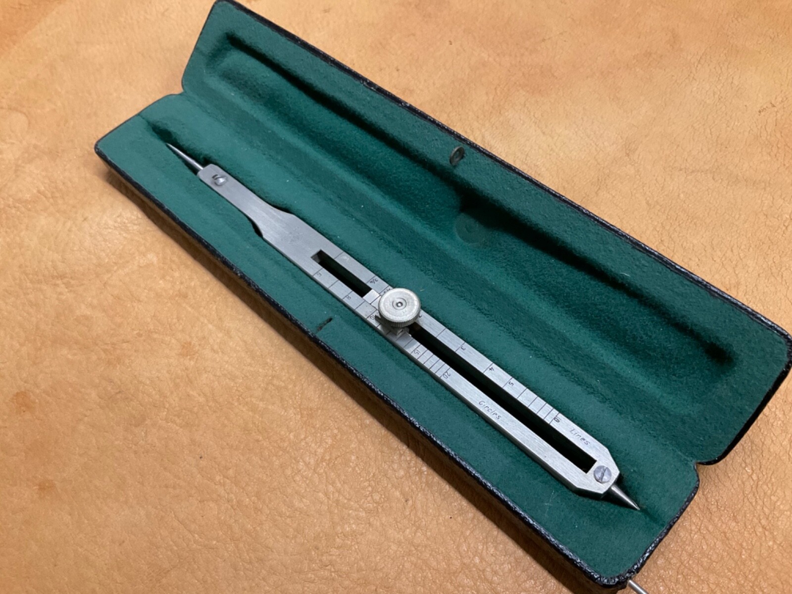 Mutoh Drafting Machine for sale | Only 2 left at -60%