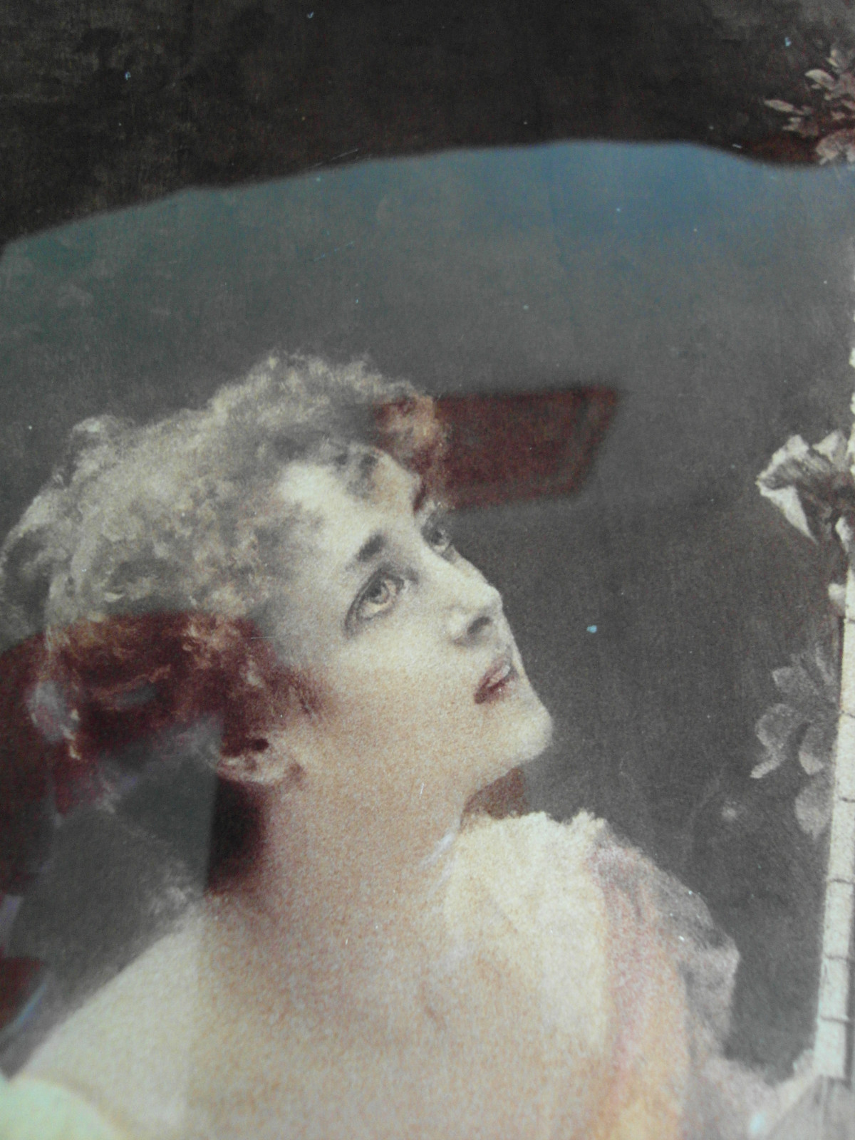 ANTIQUE VICTORIAN CRYSTOLEUM | eBay UK