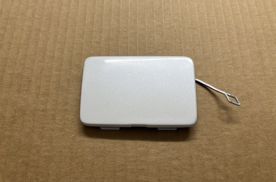 2015-2020 Chevy Tahoe/Suburban Abalone White Pearl Tow Eye Cap 23142971 ...