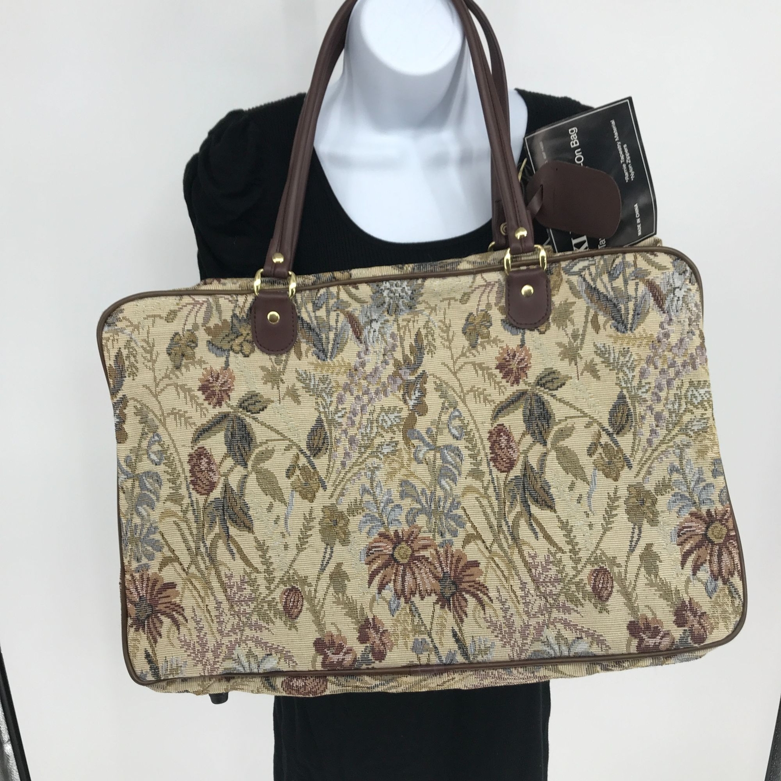 Kluge Tapestry Carry On Bag Vintage Floral Lock and Keys NWT | eBay