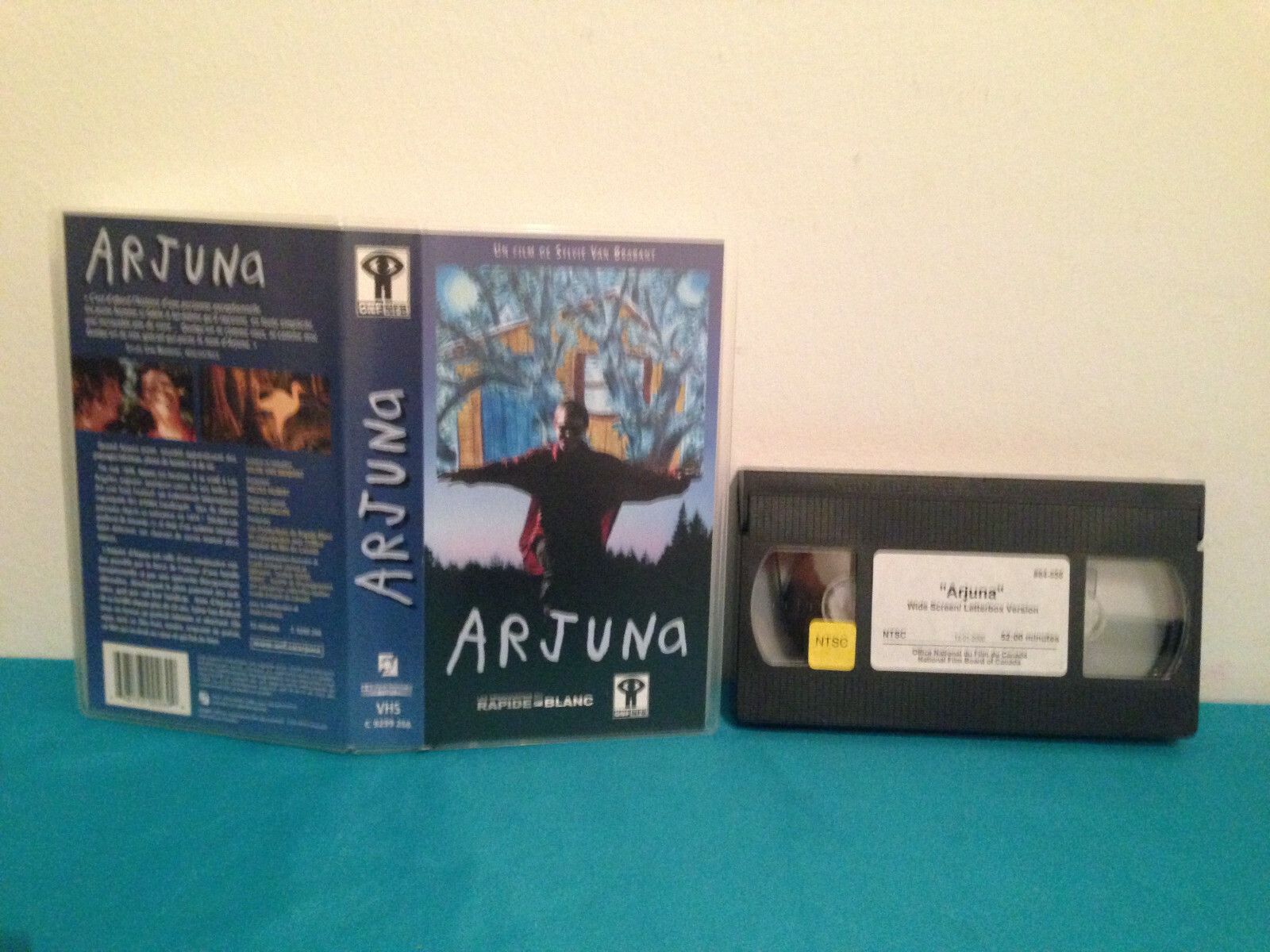 Arjuna VHS tape & case FRENCH ONF/NFB | eBay