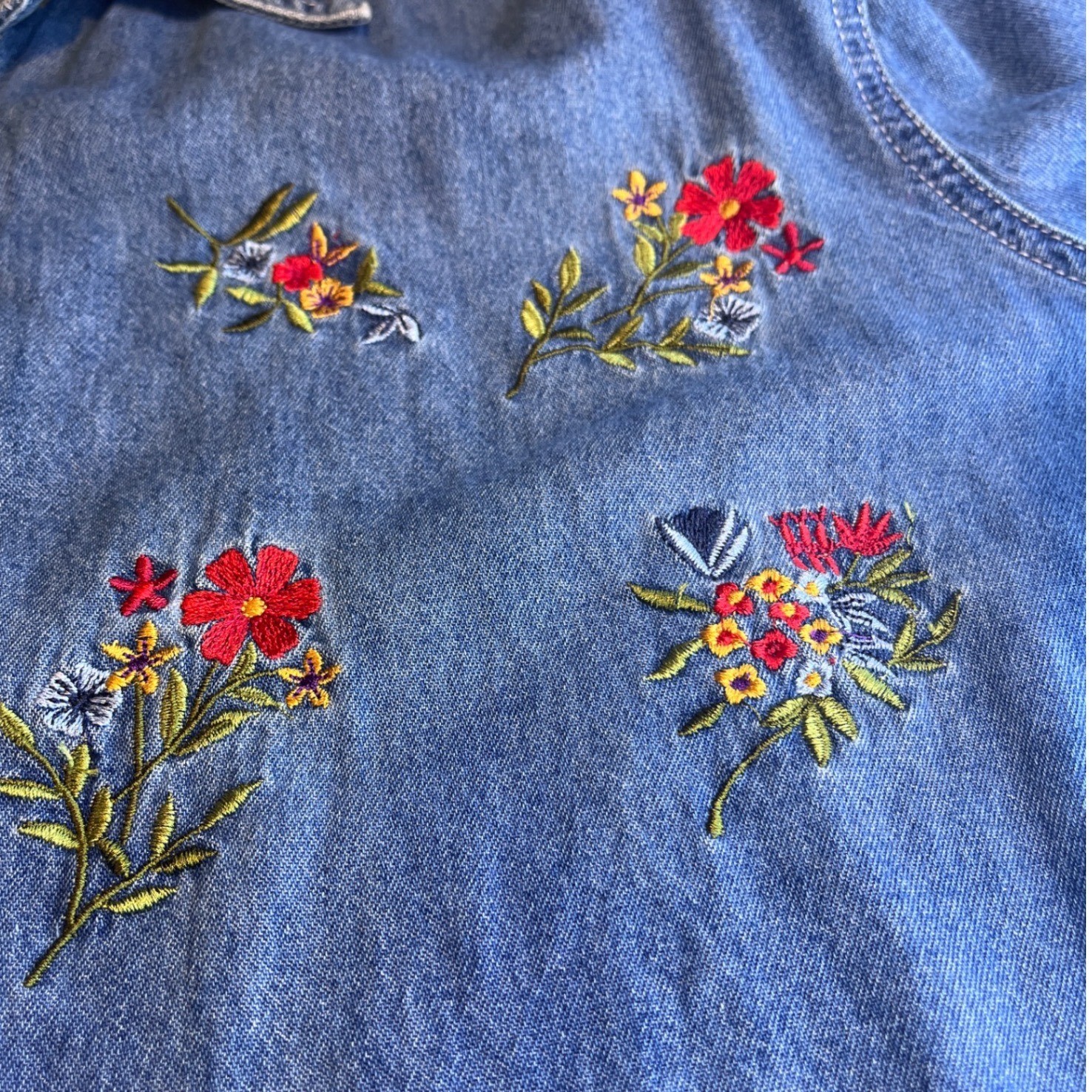 Basic Editions Womens XL Blue Denim Floral Embroidered Short Sleeve ...