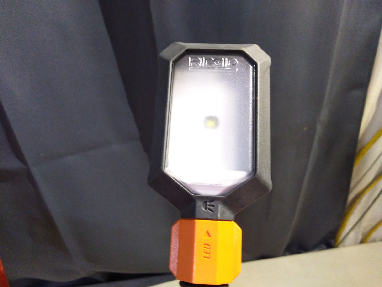 Ridgid 18v GEN5X Flexible Cordless Dual-Mode LED Work Light R8692 TOOL ...