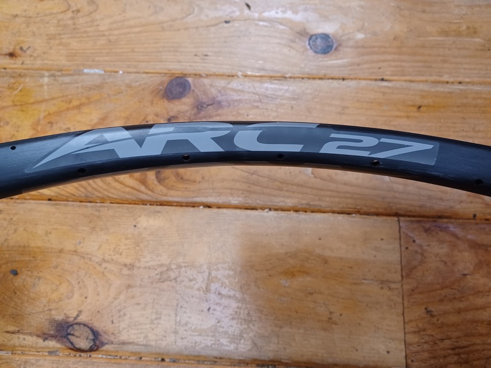 BRAND NEW EASTON ARC27 29" RIM 32H TLR | eBay