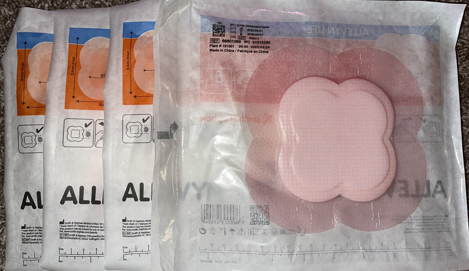Smith & Nephew Allevyn Life Border Dressing 6 1/16" 1/16" Pad - Box of ...