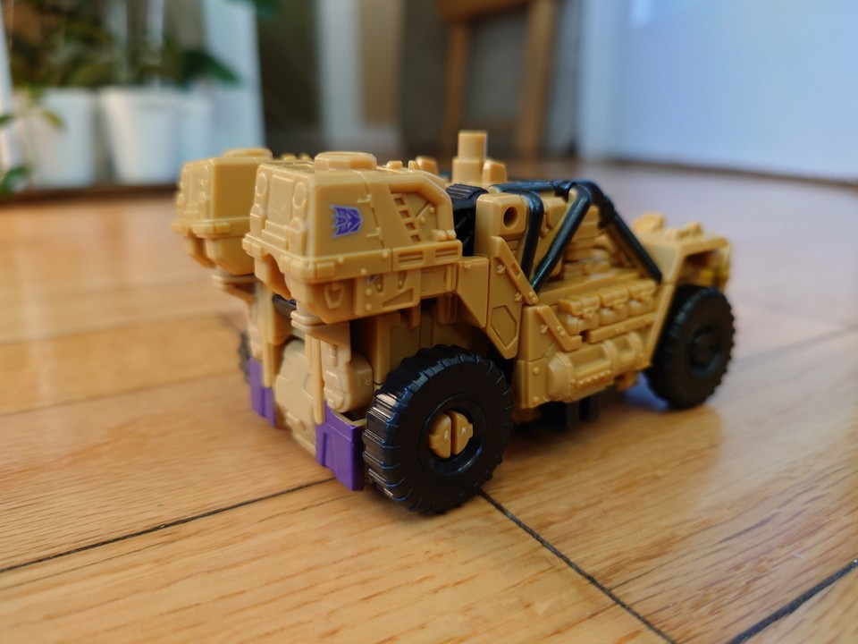 Transformers Combiner Wars Lot For Parts: Swindle Inferno Rook Deluxe ...