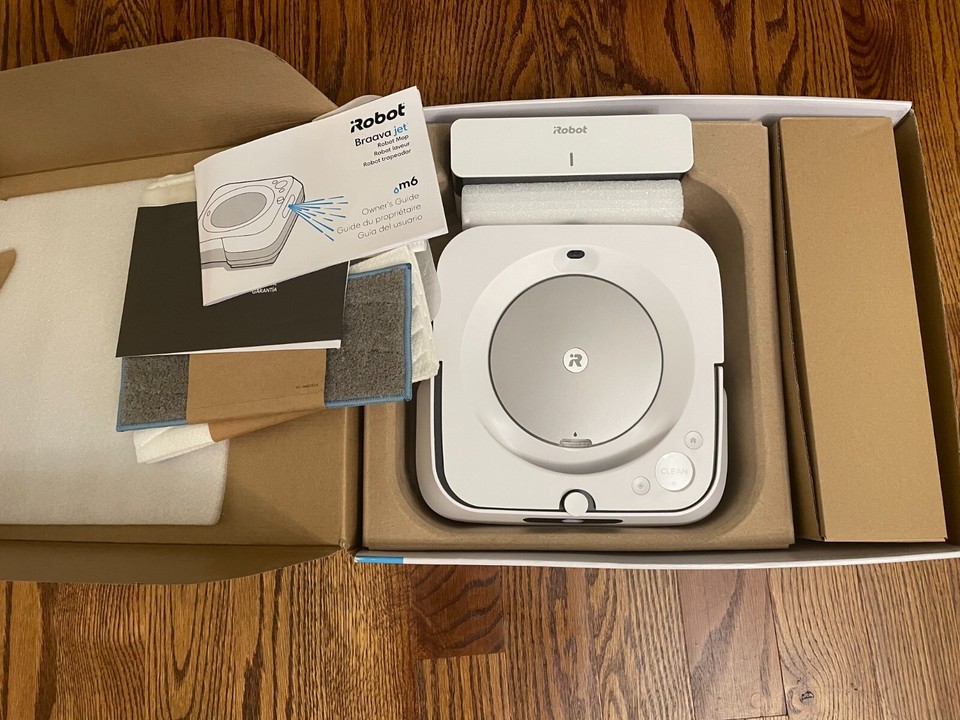 NEW iRobot Braava Jet M6 Wi-Fi Robot Mop - White (M6110) | eBay