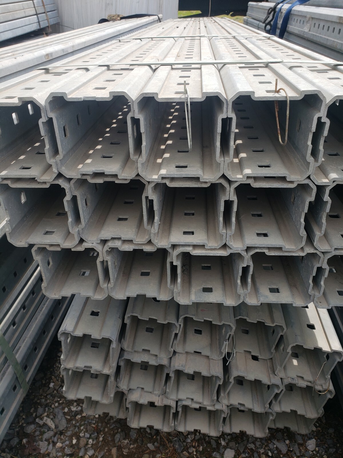 Hilti MI-90 Heavy Duty Channel, Galvanized Height 3.5” Length 9.8’ 3 MP ...