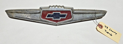 Vintage 1949 Chevrolet Fleetline Deluxe Hood Emblem Bowtie ornament 49 ...