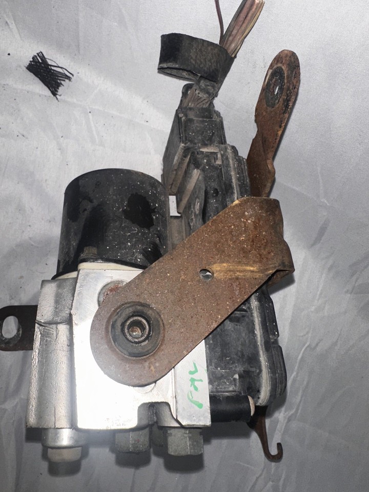 02-04 Ford F250 F350 ABS Pump Brake Control Module EHCU 2C34-2C346-BE ...