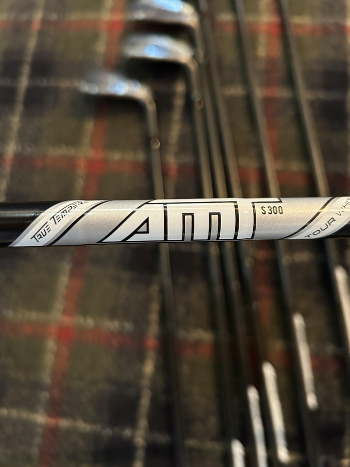 Titleist Black Onyx Brand New 4-Pw AMT True Temper S300 Tour White | eBay