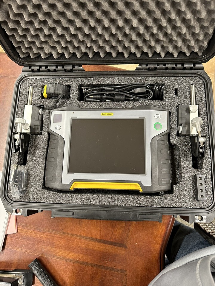 Easy-Laser XT660 Laser Shaft Alignment Tool W/ Display Unit and Camera ...