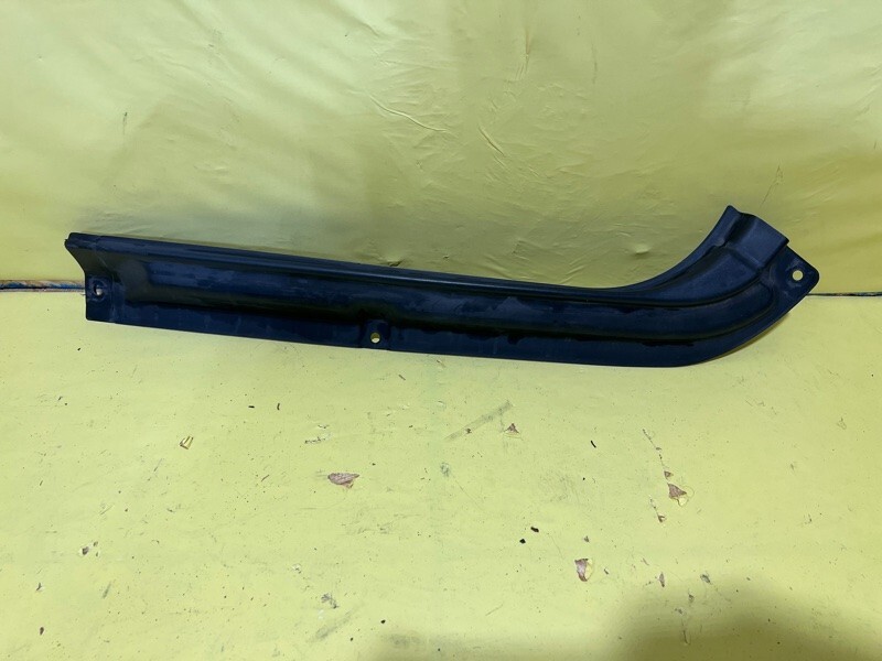 Right Tailgate Upper Cover Trim Panel Mercedes Gl-Class X164 ...