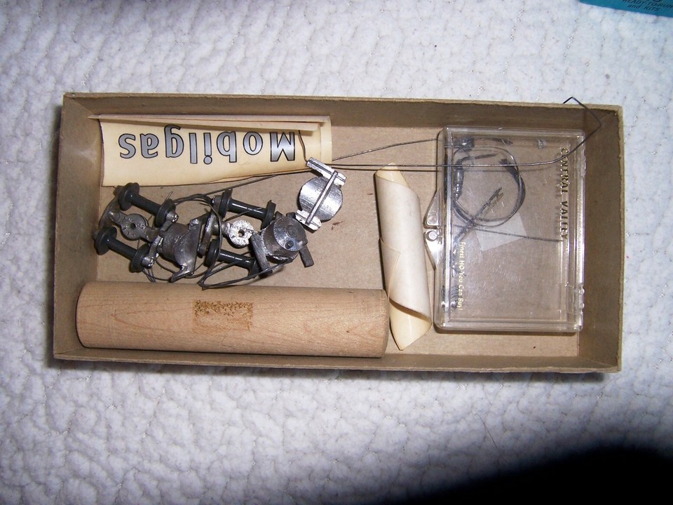 Vintage Walthers H.O. Wood and Metal Mobilgas Tank Car Kit, 40s/50s | eBay