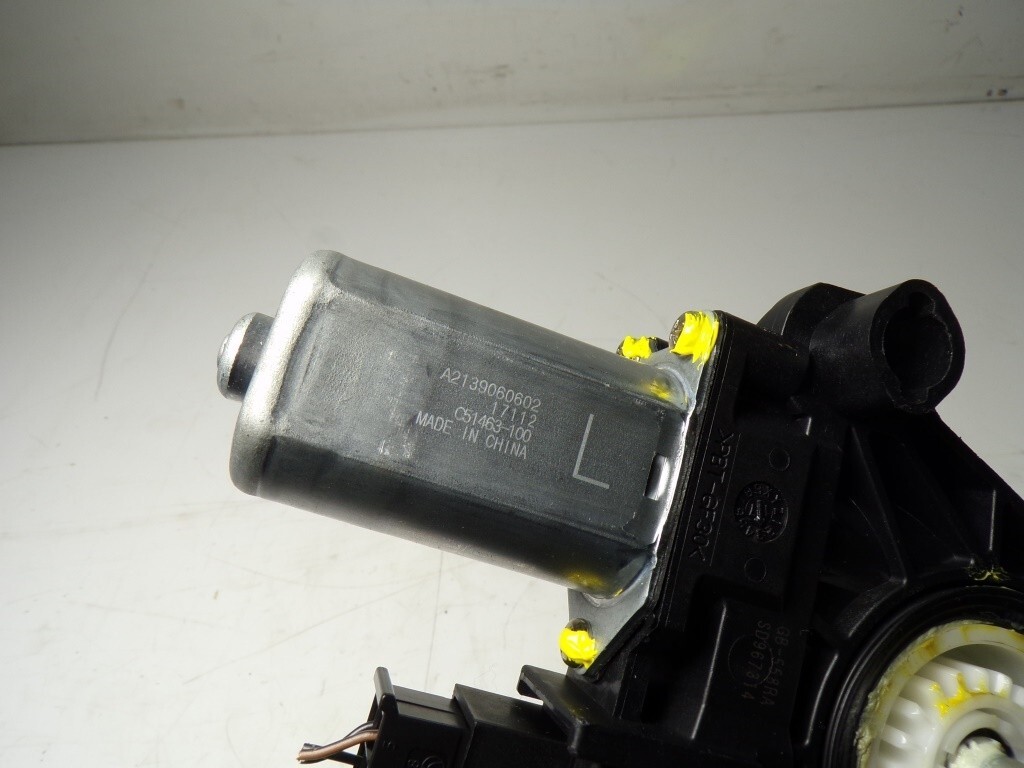 A2139060602 REAR RIGHT WINDOW MOTOR / A2139060602 / 17258387 FOR ...