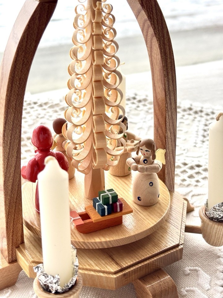 Vtg Erzgebirge Expertic 9” Pyramid Santa Sled Tree 3 Angels VIDEO W ...