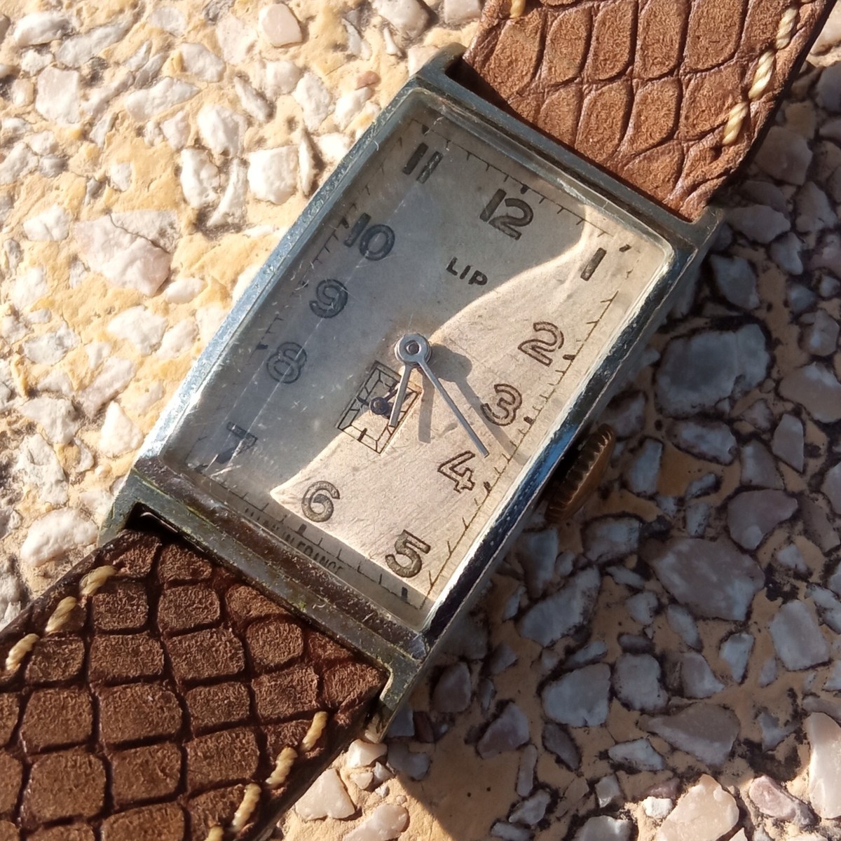 LIP Rectangular Tank Manual Wind T18 Vintage French 20mm Men LIP Rectangular Tank Manual Wind T18 Vintage French 20mm Men