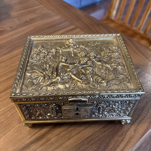 ANTIQUE VINTAGE ORNATE EMBOSSED GOLD TRINKET music JEWELRY BOX CASKET ...