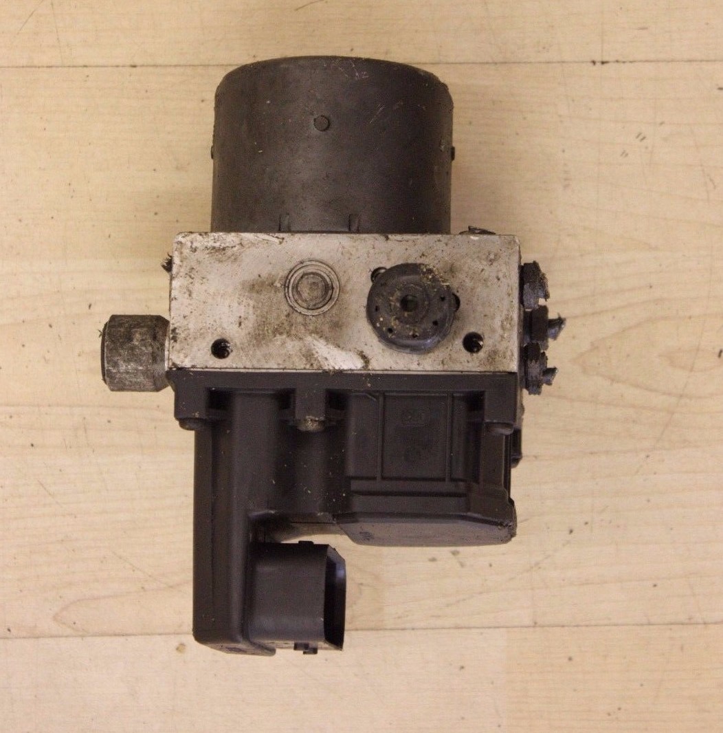 GENUINE FORD MONDEO ABS PUMP INC CONTROL MODULE ECU 2001 - 2007 1S71 ...